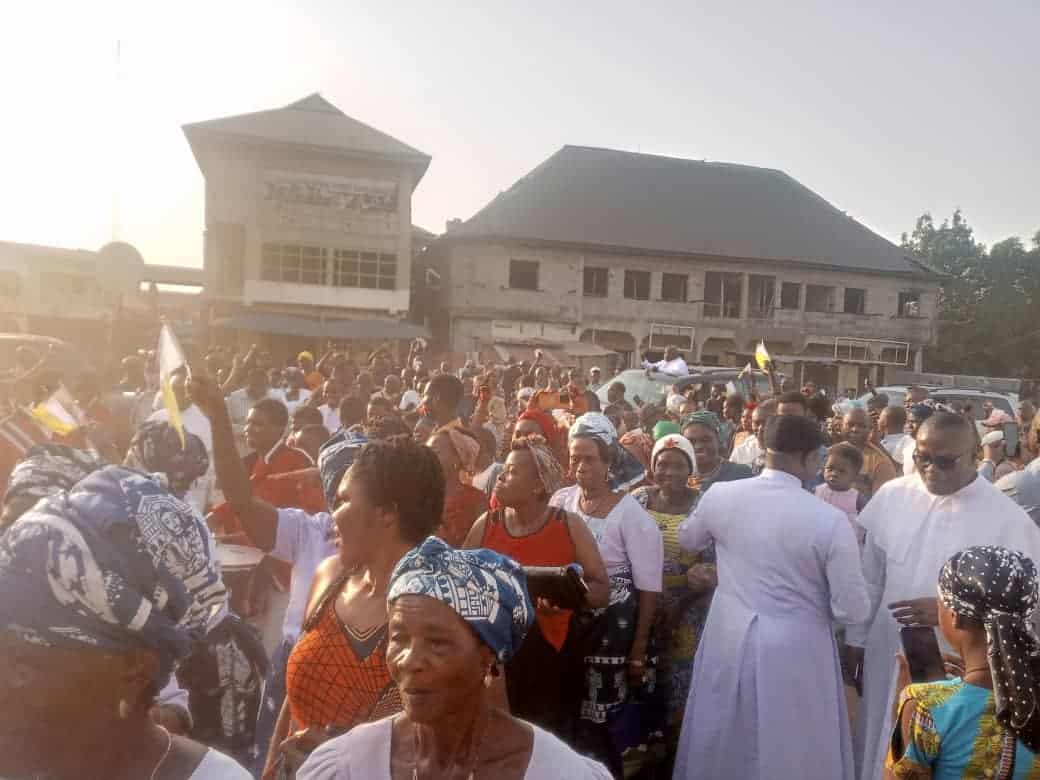 Joyous Mammoth Crowd Welcome the Auxiliary Bishop-Elect Msgr Nwobi, CMF ...