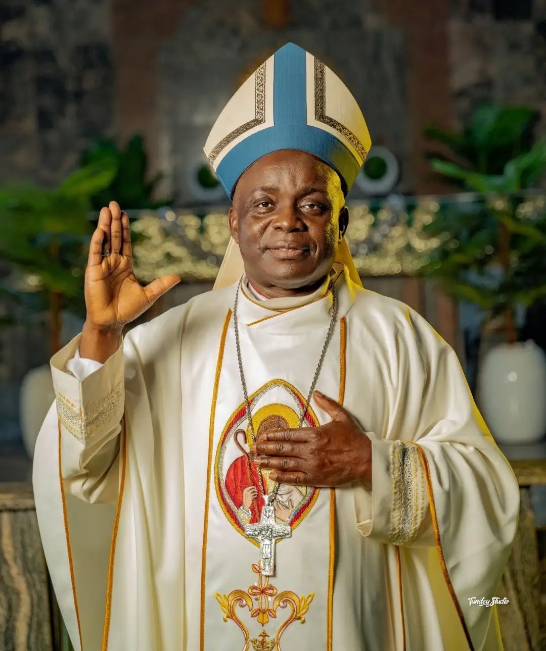 MSGR SIMEON OKEZUO NWOBI, CMF - ORDAINED BISHOP - Claretian Missionaries